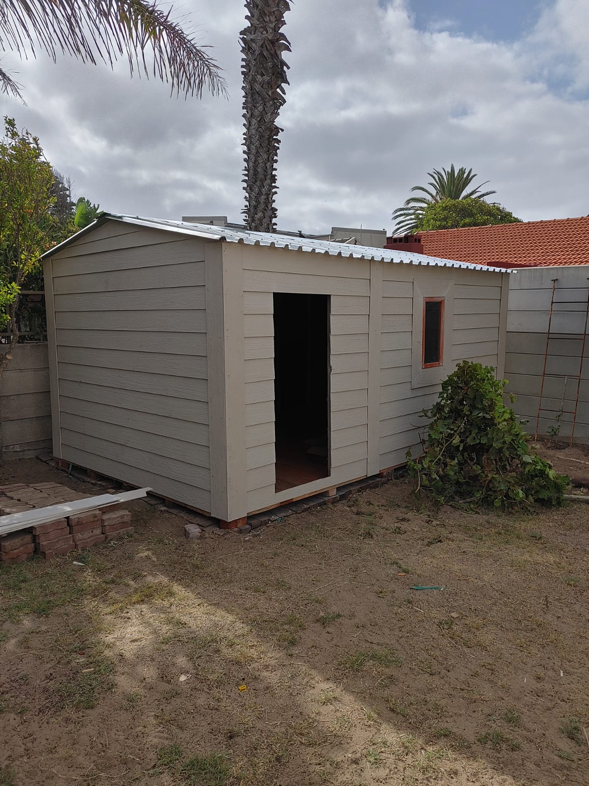 Wendy & Storage Units | Log and Nutec Houses SA